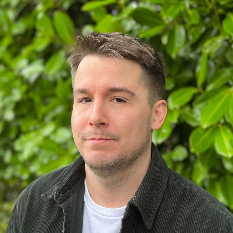 Contact – Graham Ruthven